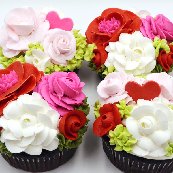 Mini Cakes (4") | The Home Bakery
